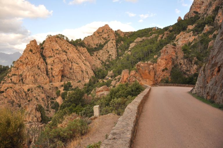 The Perfect Calanques de Piana Tour Itinerary - La Marinière en Voyage