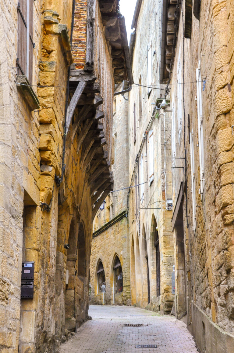 Visiter Gourdon et ses alentours : le guide complet - La Marinière en ...